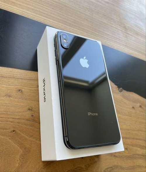 iPhone XS MAX 64Gb черный