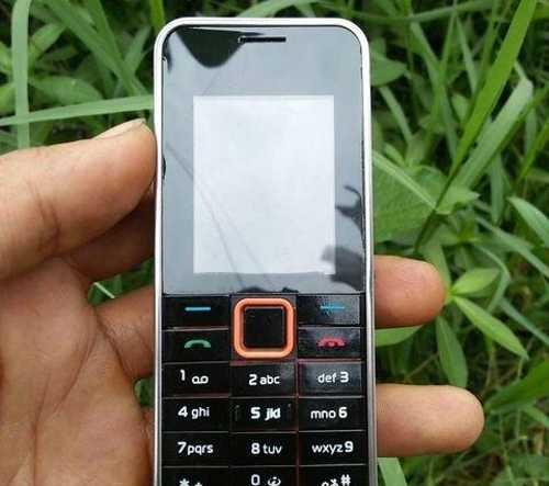 Кнопочный телефон Nokia 3500 Classic новый