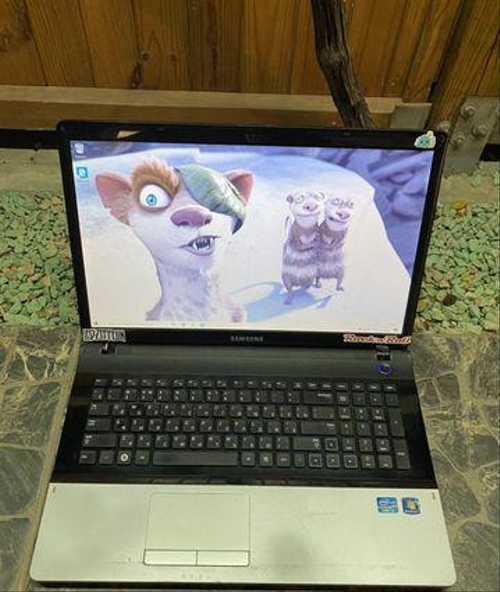 17” Samsung np300/core i3/geforce gt520mx