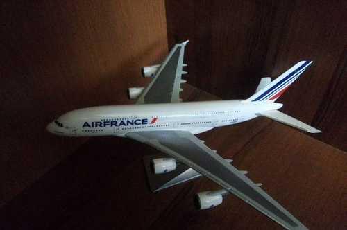 Бу модель самолета А380 Airfrance 1/250