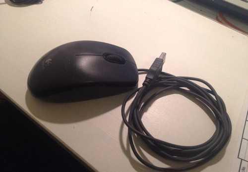 Мышь Logitech Mouse M100