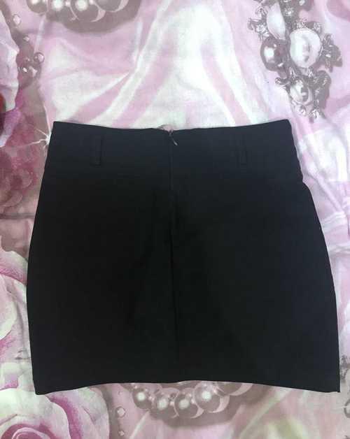 Продам мини чёрную юбочку (42-44)