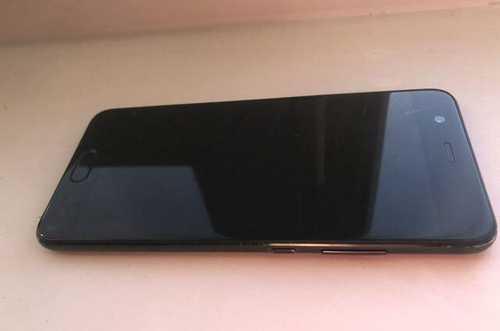 Телефон Huawei p10