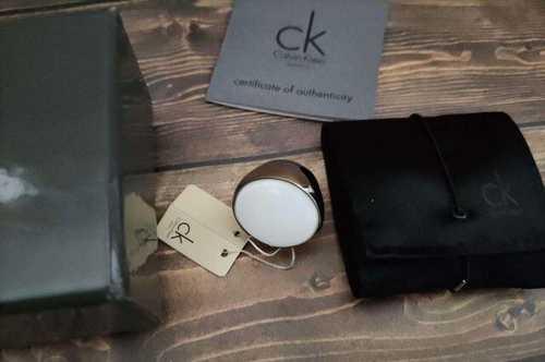 Calvin Klein новое кольцо в фирменной упаковке