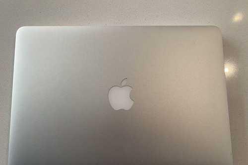 Apple MacBook pro 11.1 A1502 EMC 2875