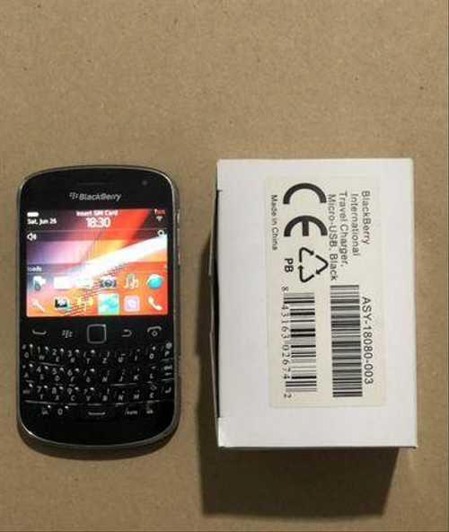 Телефон BlackBerry 9900