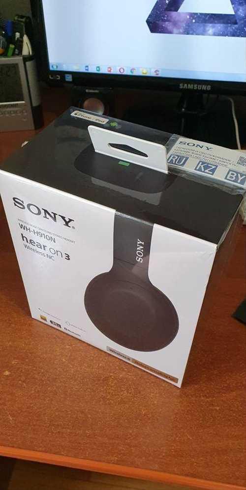 Беспроводные наушники Sony h.ear on 3