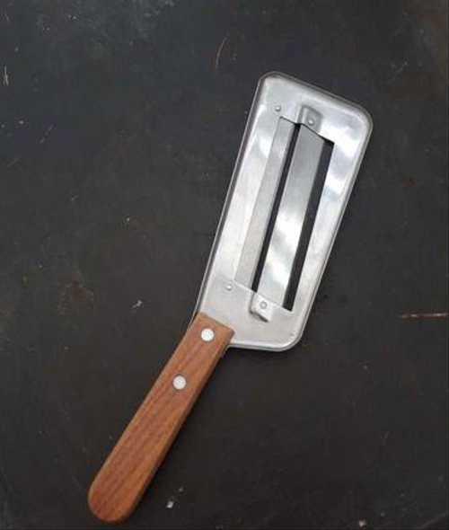 Нож для шинкования капусты и овощей