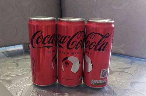 Банки coca cola