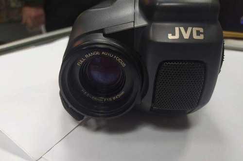 Винтажная видеокамера JVC Compact VHS