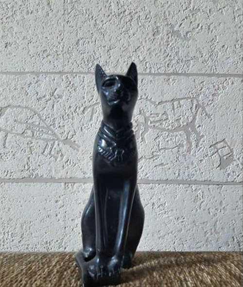 Статуэтка кошки из Египта