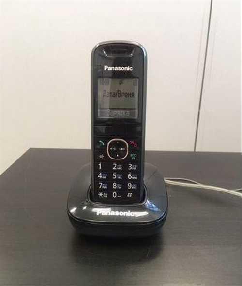 Радиотелефон Panasonic KX-TG5511RUB беспроводной