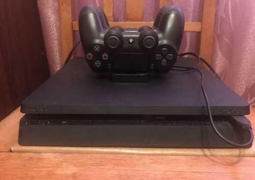 Sony PlayStation 4 Slim