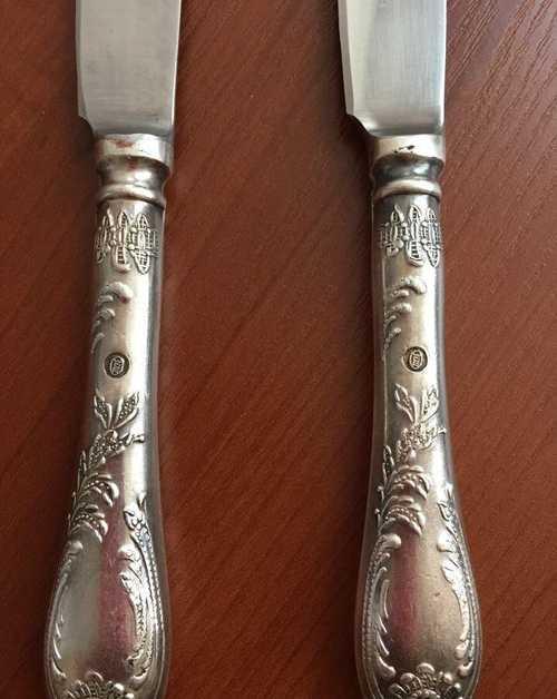 Нож столовый серебряный 111 грамм; 22 см