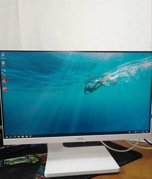 Монитор benq g2420hd включается и выключается