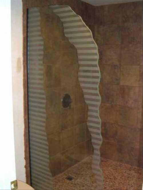 Стеклянные двери, душевые кабины