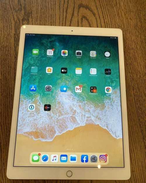 iPad Pro (12,9 дюйма) золотой 256Гб 2015