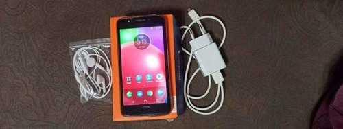 Смартфон Motorola Moto E4