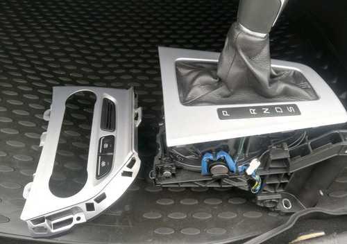 Кулиса АКПП и рамка климата ford focus 3