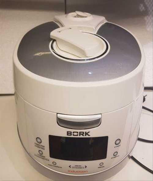 Индукционная Мультиварка Bork U700 как новая белая