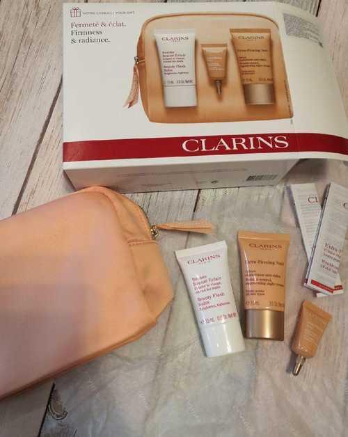 Набор Clarins в косметичке