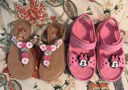 Босоножки Crocs и Disney