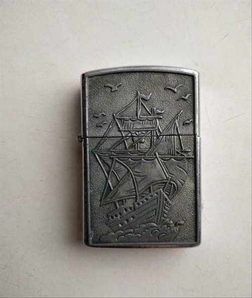 Зажигалка бензиновая Zippo (винтаж)