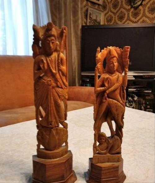 Статуэтки из сандалового дерева