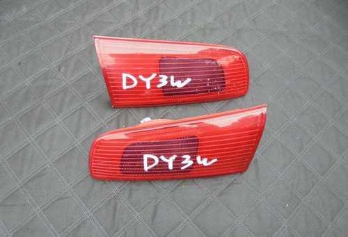 Стоп-сигнал Mazda Demio DY3W R