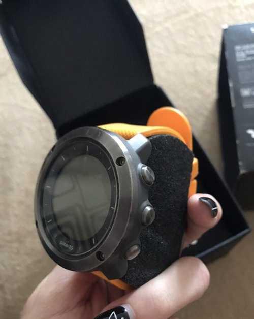 Часы GPS. Suunto Traverse