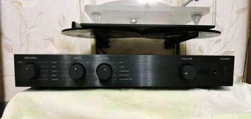 Audiolab 8200A интегральный усилитель