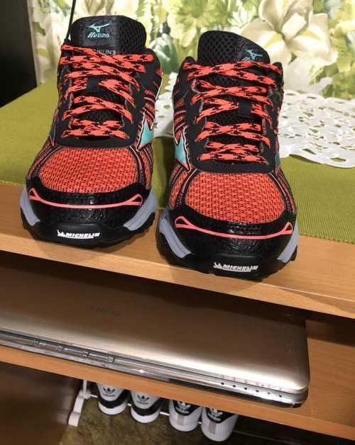 Mizuno Gore-Tex Wave Mujin 3 G-TX Кроссовки Новые