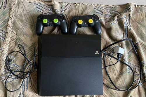 Sony PlayStation 4 1TB (CUH-1001A) + 2 геймпада