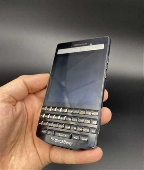 Blackberry porsche design P9983