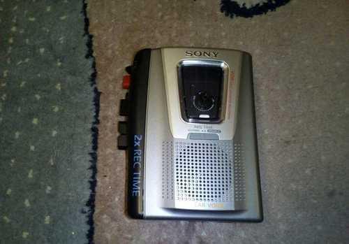 Кассетный диктофон Sony TCM-20DV