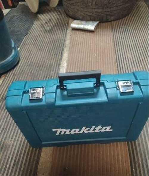 Ящик от шуруповерта Makita