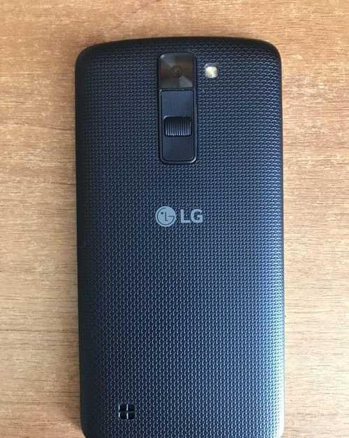 Телефон LG K350E K8 16 Гб чёрный