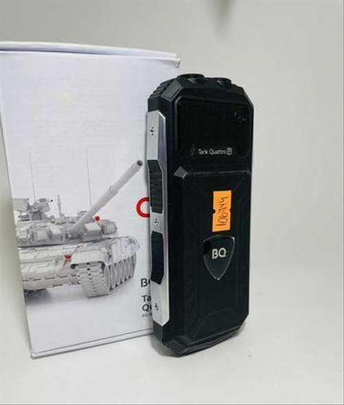 Телефон BQ-2819 Tank Quattro