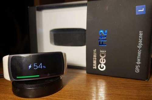 Часы Samsung Gear Fit2