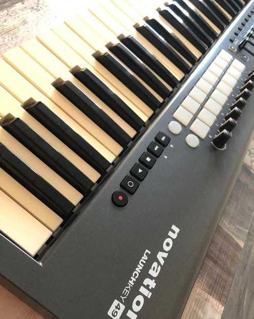 Novation launchkey 49