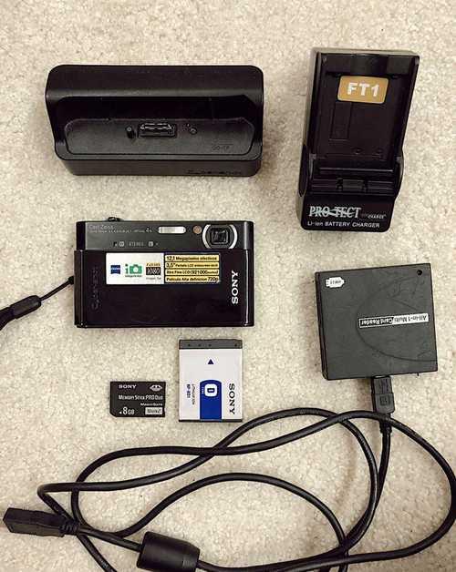 Sony Cyber-shot 12,1 Megapixel + карта 8Gb Memory