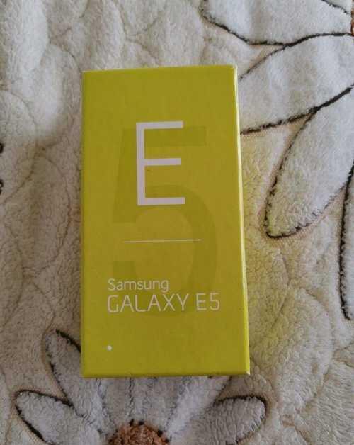SAMSUNG galaxy E5