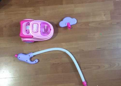 Игрушечный пылесос