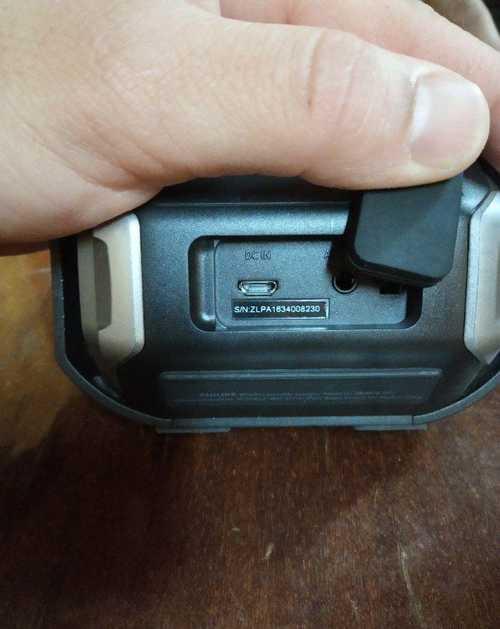 Портативная акустика Philips Shoqbox mini SB300