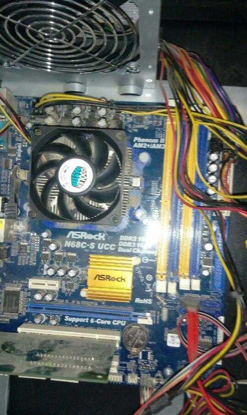 N68c s ucc. N68c-s UCC am2. Системная плата ASROCK n68c-s UCC комплект. ASROCK n68c-s планка. Материнская плата ASROCK n68c-s Южный полюс.