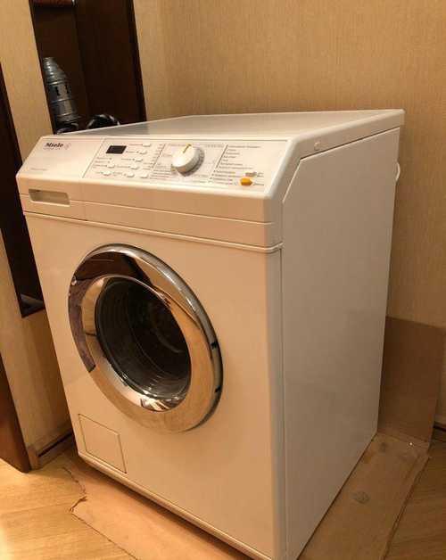 Стиральная машина Miele Softtronic W 477