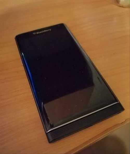 Телефон BlackBerry Priv в рабочем состоянии