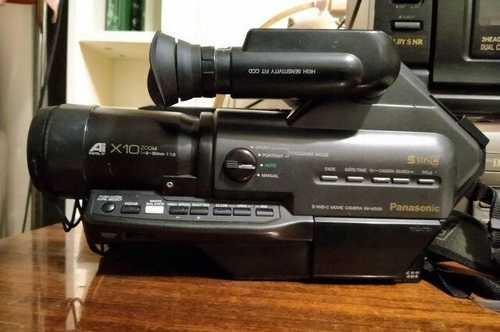 Видеокамера panasonic S-VHS Compact