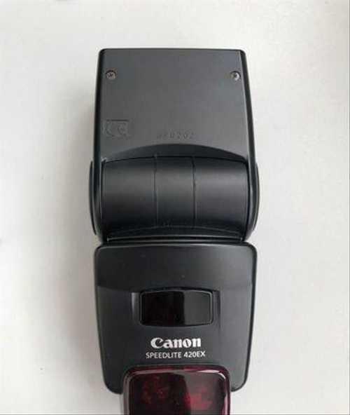 Вспышка камеры Canon 420 EX