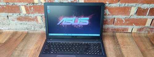 Asus VivoBook K543U (Pentium Gold/GeForce MX110)